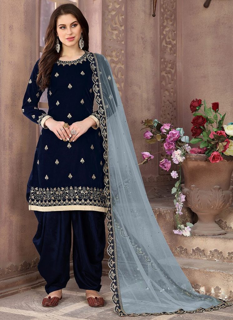 Fijians of Indian Descent - Clothing - Think Pacific